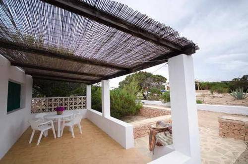 Apartamentos Punta Rasa Formentera Baratísimo! - Quehoteles