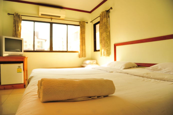 Hostel Magic House Cha Am Baratísimo! - Quehoteles