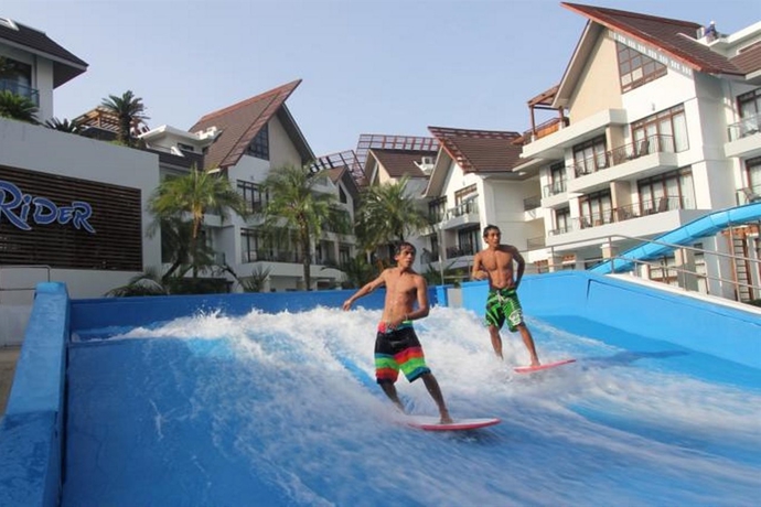 Hotel Crown Regency Resort And Convention Center Baratísimo! - Quehoteles