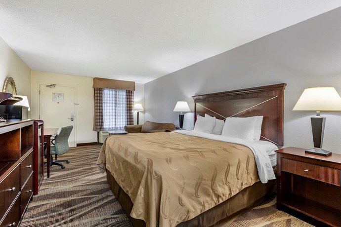 Hotel Quality Inn Windsor Mill Baratísimo!