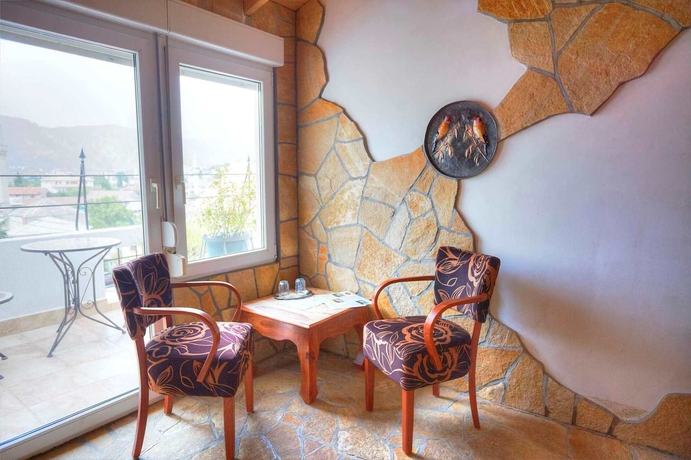 Hotel Villa Anri Mostar Baratísimo! - Quehoteles